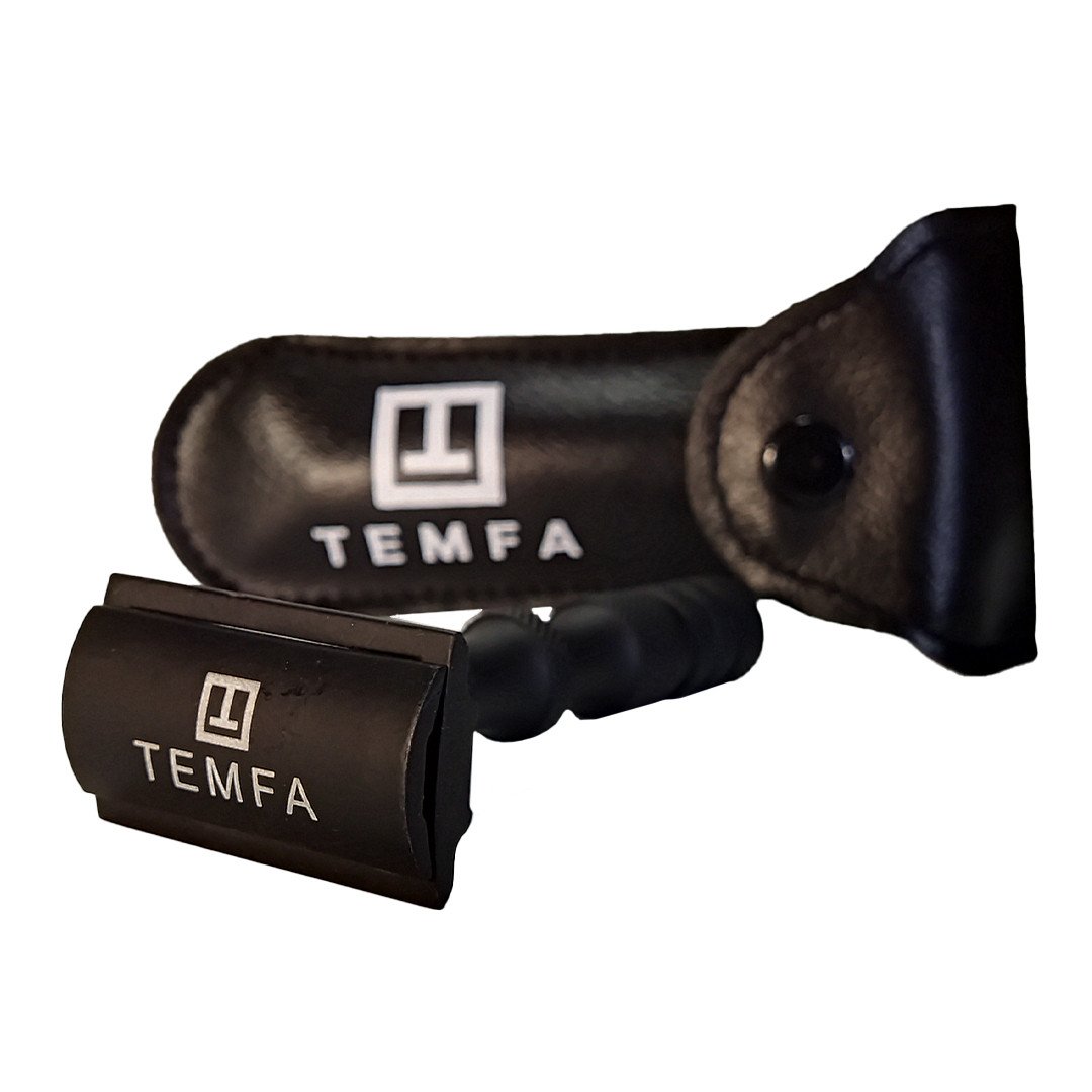 Safety Razor With Cover